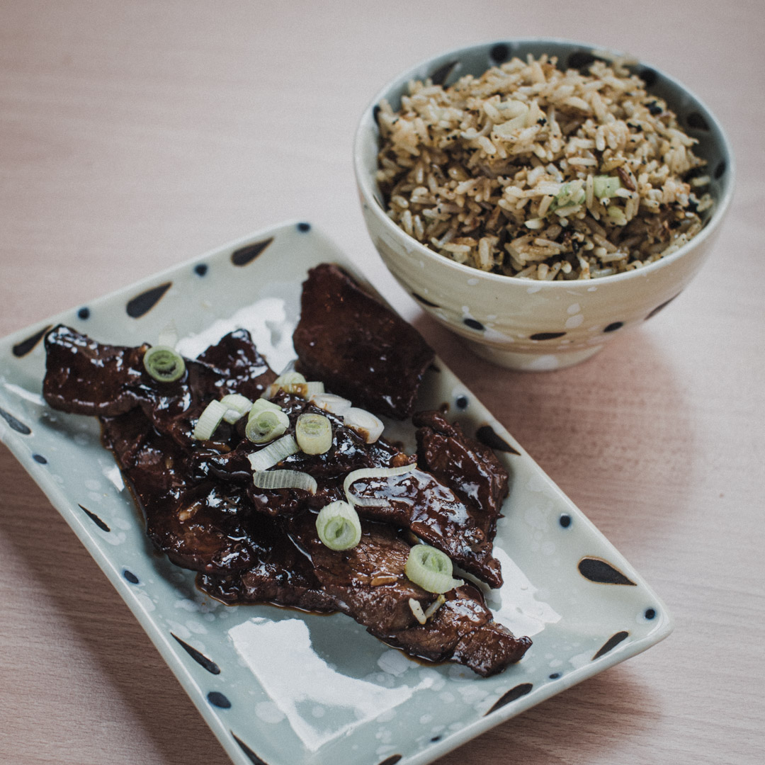 Sticky Chili Beef with Egg Fried Rice – Pipso Calypso